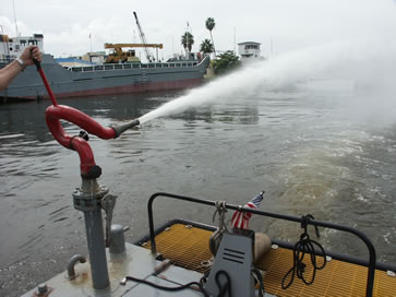 FEATURES - Scavenger Vessels